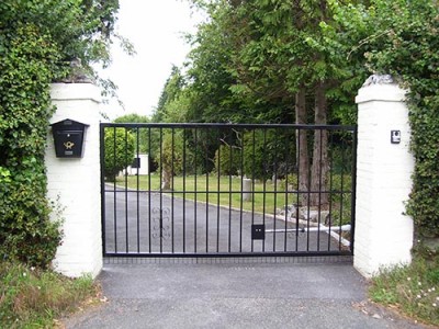 'Neat automatic driveway gate to private property' by Robert Gould ...